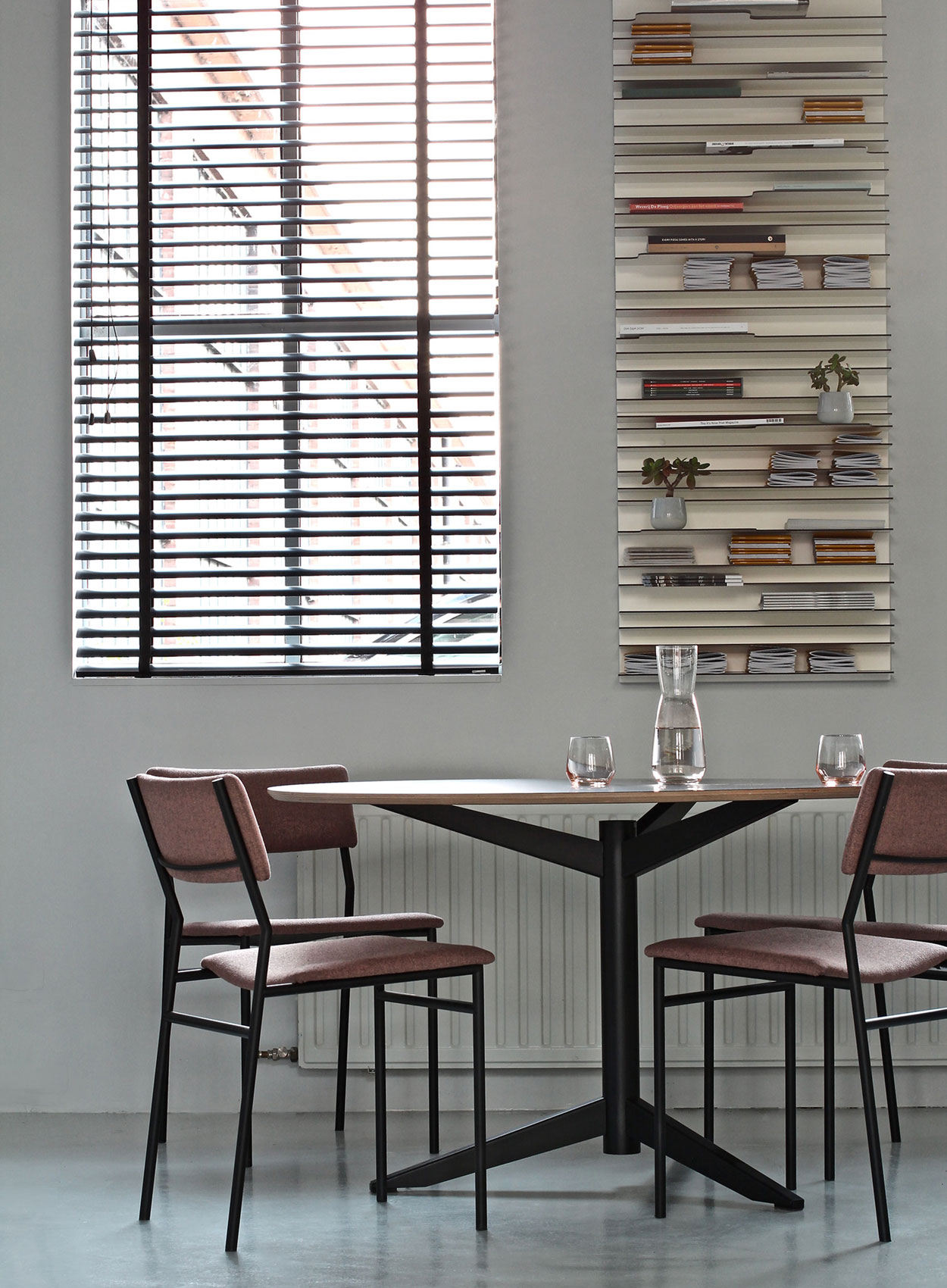 Paperback wallsystem: an ode to books | Spectrum Design